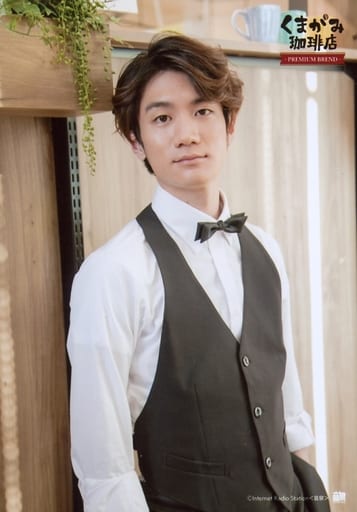 Official photo (male) / Voice actor Kentaro Kumagai / Upper Body / Both ...