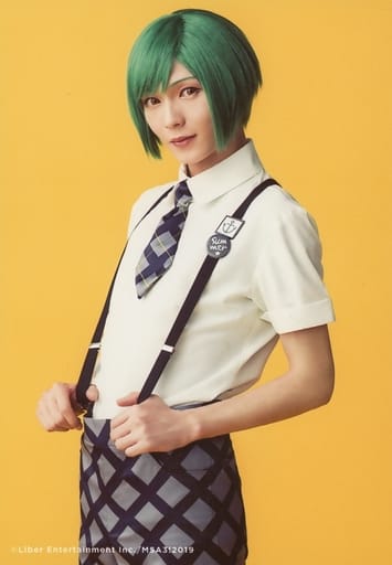 Official photo (male) / actor Yu Miyazaki (Yuki Rurikawa) / Above the ...