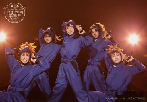 Gathering (5 persons) / Live Photo / Horizontal Type / Above the Knee / Character Actor Shot ...