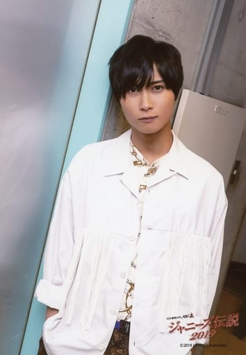 A.B.C-Z / Ryosuke Hashimoto / Upper Body / Costume White / Both Hands ...