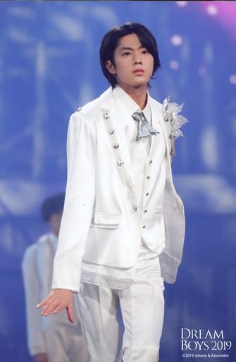 Bishonen / Tatsuga Sato / Live Photo / Above Knees / White Costume ...