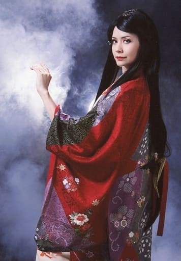 Akane LIV (Asagiri) / Kneecaps, Red Costume, Left-facing, Background ...