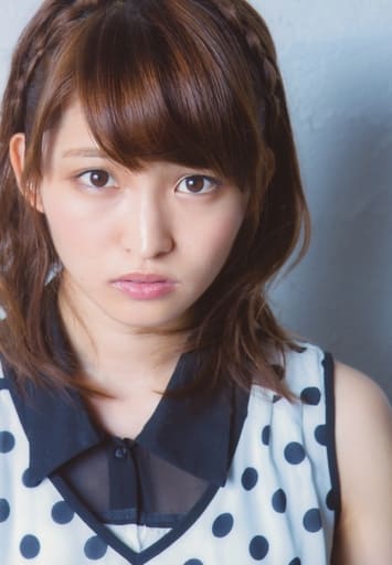 Official photo (female) / actress Rei Okamoto / Bust Up / Costume White ...