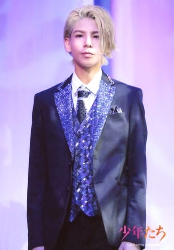 Official photo (Johnnys) / idol / Snow Man Snow Man / Raul / Live Photo ...