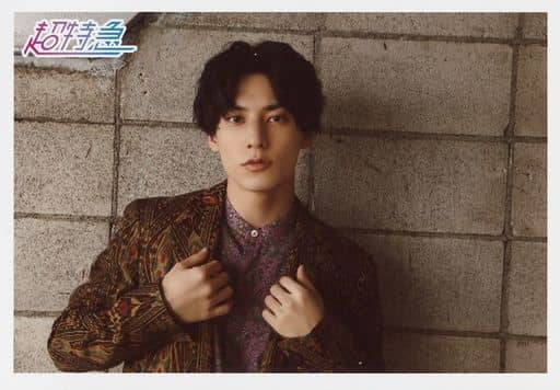 Super Express / Yusuke Fukuda / Horizontal, Bust Up, Costume Yellow ...