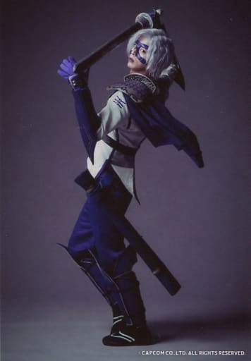 Takuma Sueno (Hanbei TAKENAKA) / Whole body, left facing, right hand ...