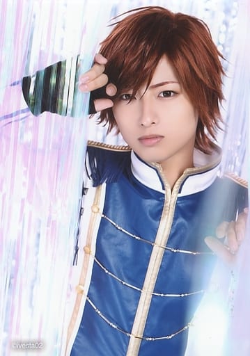 Official photo (male) / actor Ryusei HOTTA (Sora OHARA) / Upper body, stage costume, background ...