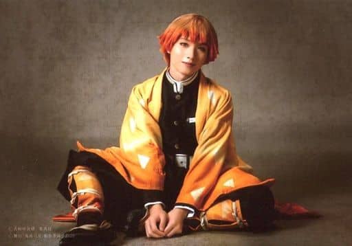 Keisuke Ueda (Agatsuma Zenitsu) / Yokogata (horizontal type) / Whole ...