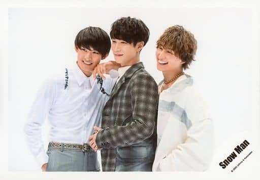 Snow Man / Yasuji Mukai, Ta Sho Watanabe, Daisuke Sakuma / Horizontal type, above knee, costume ...