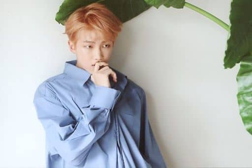 BTS / RM / horizontal, upper body, light blue costume, right hand ...