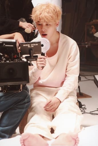 Official photo (Male) / idol / BTS BTS / Jimin / Whole Body, Sitting ...