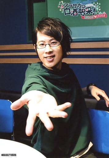 Official photo (male) / Voice actor Yusuke Shirai / Upper Body, Costume ...