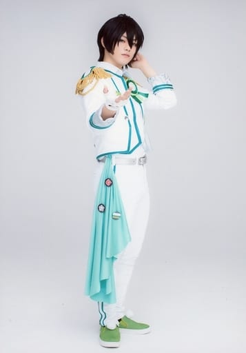 Official photo (male) / actor Ryoki Nagae (Taiga Kougami) : Whole Body ...