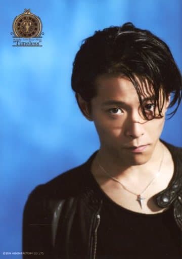 Official photo (male) / idol / w-inds. W-inds. / Ryuichi Ogata / bust up, right side, chin pull ...