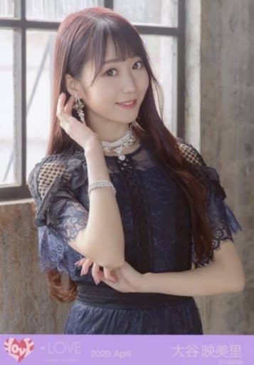 Official photo (female) / idol / equal love (=Love) Equal love (=Love ...