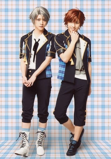 Official photo (male) / actor Ryusei HOTTA (Sora OHARA), Shin'ichiro Ueda (Ren MUNAKATA) / Full ...