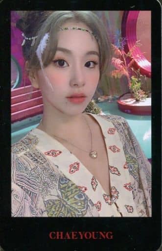 TWICE / Chae-young / Black Frame / Bottom Name / CD 「 MORE & MORE ...