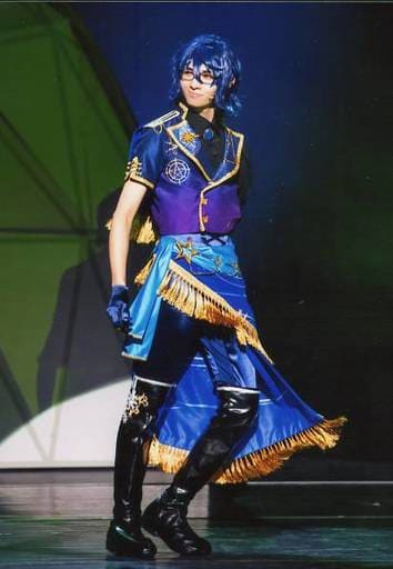 Official photo (male) / actor Tsumugi Kudo / Live Photo / Whole Body ...