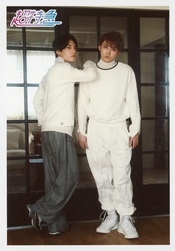 Super Express / Yusuke Fukuda / Yuki / Body / Costume White / Right ...