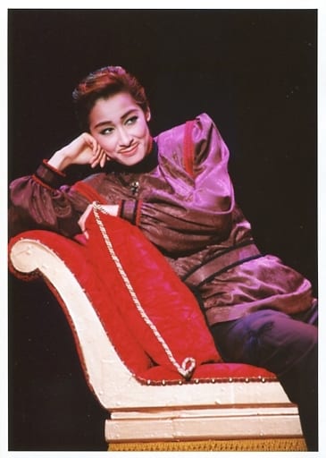 Takarazuka Revue (Moon Group) / Seika Kuze / Live Photo / KneeCap ...