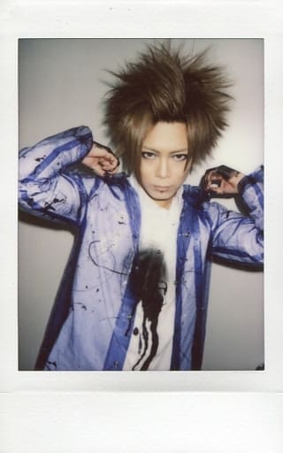 Official photo (male) / visual kei band / Zaazaa Zaaza / Ro 弍 / Upper ...