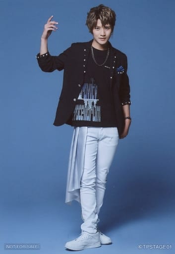 Yuki Hirai (Fumizuki Umi) / Whole-body / Character Actor Shot / 「 2.5 ...