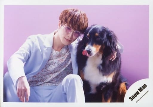 Snow Man / Ta Sho Watanabe / Horizontal / Above Knee / Single "KISSIN' MY LIPS/Stories" MV ...