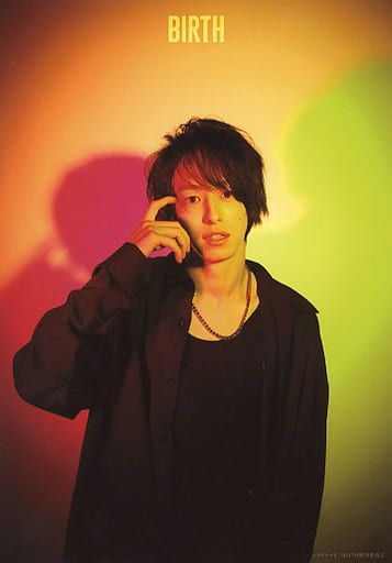 Official photo (male) / actor Taishi Sugie (yuji) / Upper Body / Stage ...