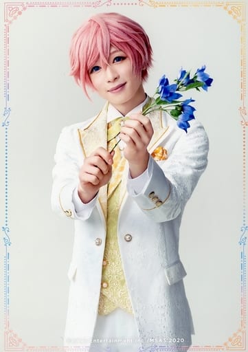 Official photo (male) / actor Jun Noguchi (Muku Sakisaka) / Above-the ...