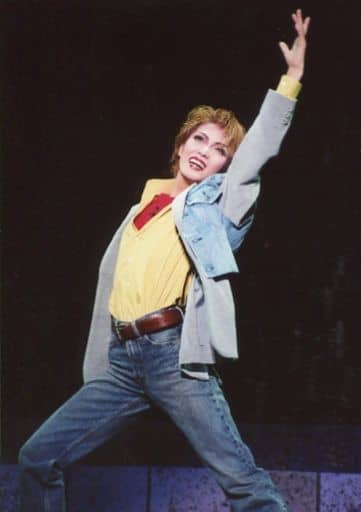 Official photo (female) / Takarazuka Revue (Yuki-gumi) / actress ...