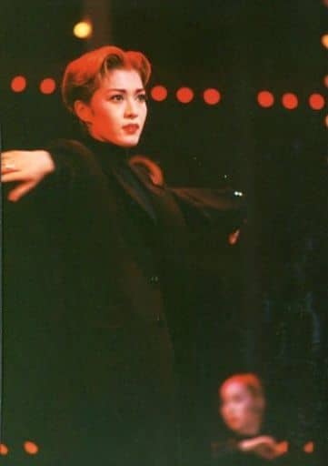 Official photo (female) / Takarazuka Revue (star group) / actress ...