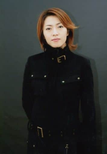 Official photo (female) / Takarazuka Revue (star group) / actress ...