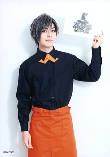 Official photo (male) / actor Chiyo YOSHIDA (Soji KAGURAZAKA) / Above-the-knee Character Shoot ...