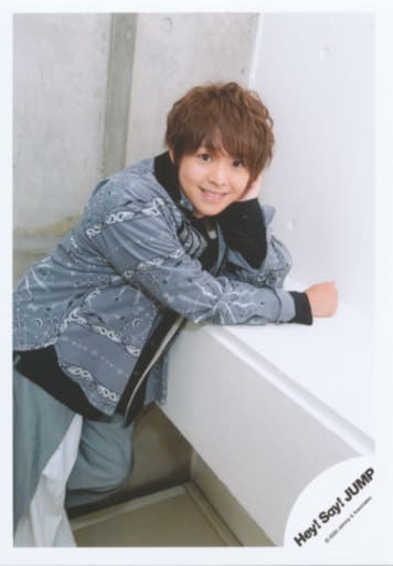 Official photo (Johnnys) / idol / Hey! Say! JUMP Hey! Say! JUMP / Daiki Arioka / Kneecap / Album ...