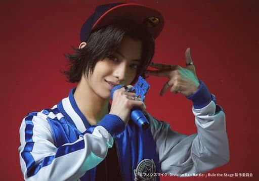 Official photo (male) / actor Noboru Matsuda Univ. (Jiro Yamada) / horizontal, upper body ...