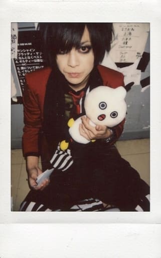 Official photo (Male) / visual kei band / BugLug BugLug / Yu / Nama ...