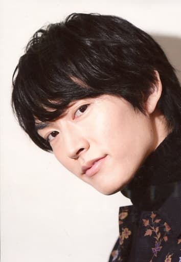 Official photo (male) / actor Masanari Wada / Stage 「 Haritobi 」 L version photo | Goods ...