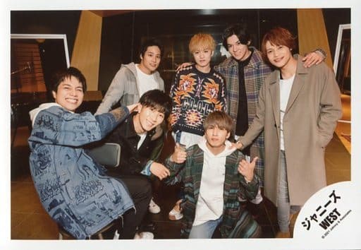 Official photo (Johnnys) / idol / Johnny's West Johnny's West / Gather (7 people) / Horizontal ...
