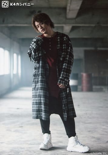 Official photo (male) / Voice actor Kento Hama / Whole-body / K4 ...