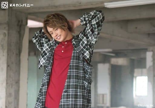 Kento Hama / horizontal / upper body / K4 Company's best album ...