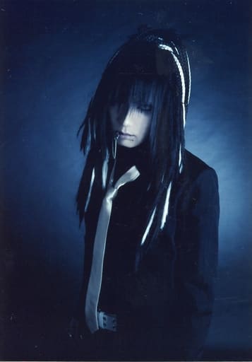 Official photo (Male) / visual kei band / Sadie Sadie / Aki / CD "The ...
