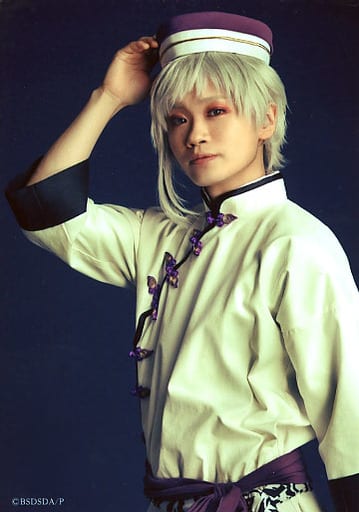 Official photo (male) / actor Yuki Torigoe (Atsushi Nakajima) / Bust ...
