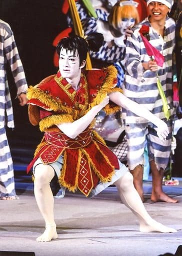 Official photo (male) / Kabuki actor Ukon Onoe II (Monkey D. Luffy ...