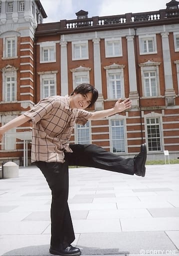 Official photo (male) / actor Toshiki Seto / Whole-body / Toshiki Seto ...