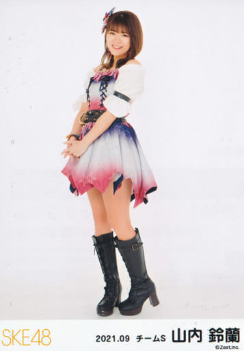 Official photo (AKB48, SKE48) / idol / SKE48 Suzuran Yamauchi / Entire body / SKE48 September ...