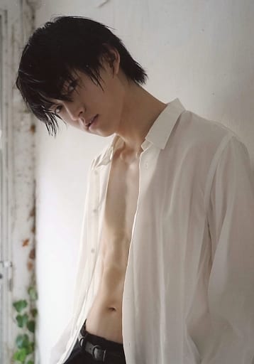 Official photo (male) / actor Masanari Wada / "Masanari Wada 2022 ...