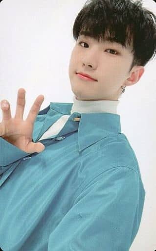 Seventeen / HOSHI / Back Fun / "Seventeen 2022 SEASON'S GREETINGS ...