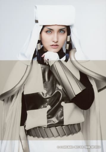 Hanarei Character (Arrow) / Upper-body / Shot of Sakura / Stage' Fire ...