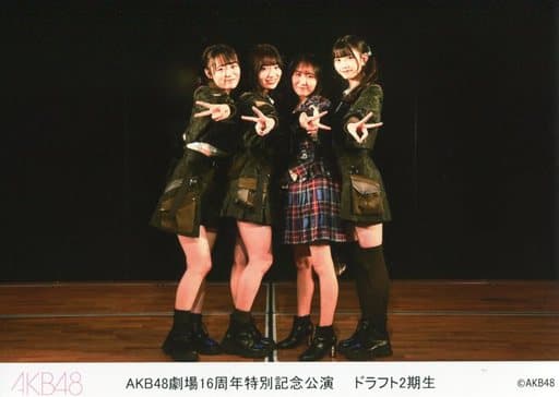 Official photo (AKB48, SKE48) / idol / AKB48 Satone Kubo, Erii Chiba, Rei Nishikawa, Yama 邊歩 ...