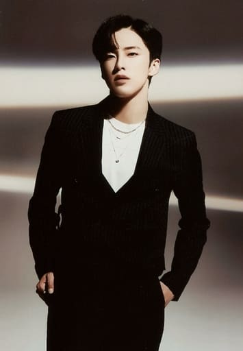 JO1 / Junki Kono / Above the Knee / CD "WANDERING" OFFICIAL STORE (FC ...